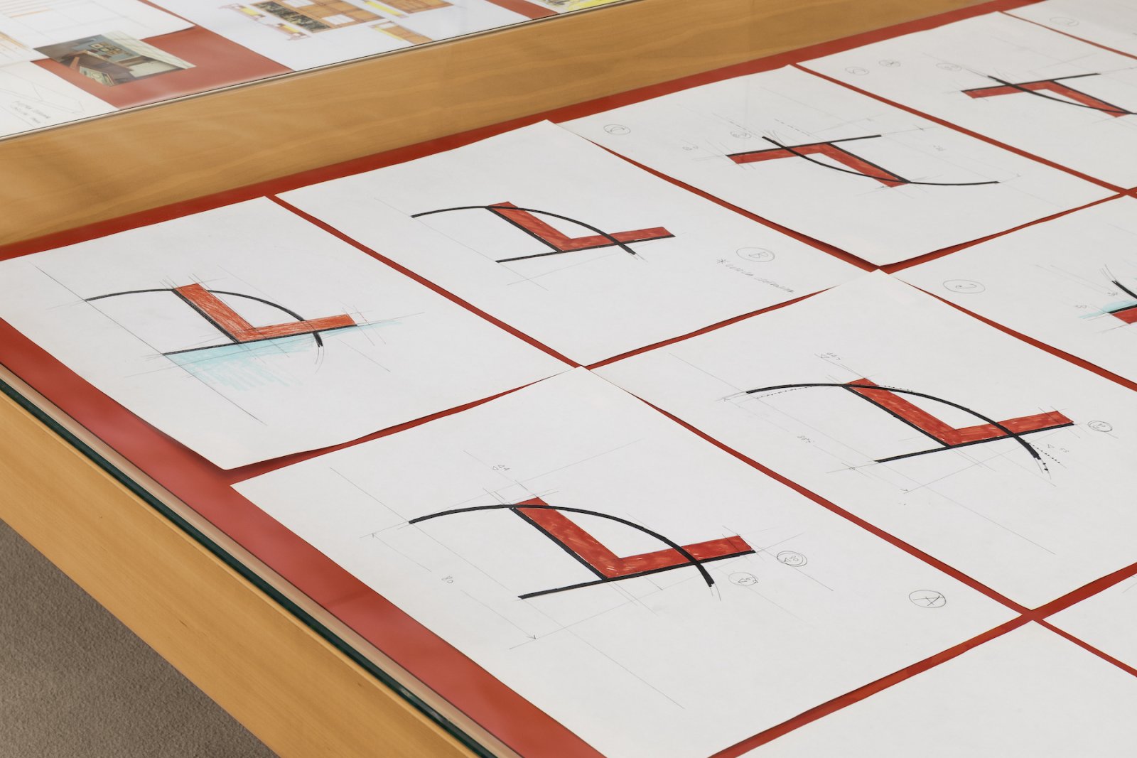 UniFor - Contemporary design offices, interiors and furniture