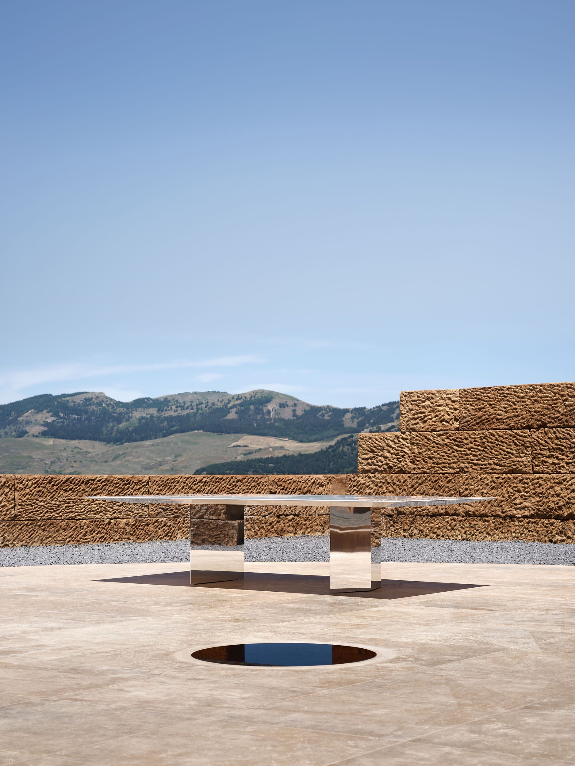 ANDROMEDA TABLES - Unifor